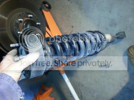 Out goes the 2.5" Spacers in goes OME 2885 /2895E - Toyota 4Runner ...